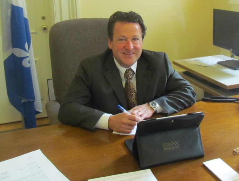 Donald Martel écarté du cabinet: des sentiments partagés dans le comté ...