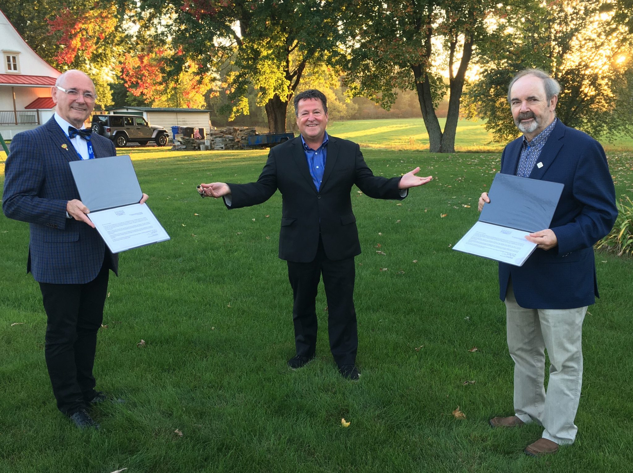 Donald Martel rend hommage à Jean-Guy Dubois et Maurice Richard - Le ...