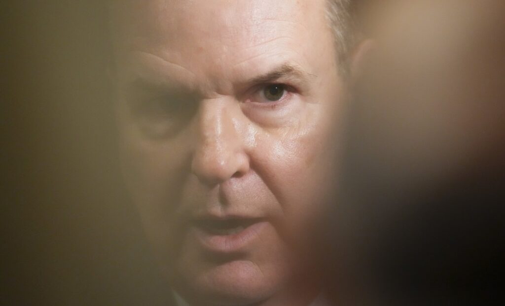 Ottawa balaie du revers de la main l'opinion des défenseurs des ...
